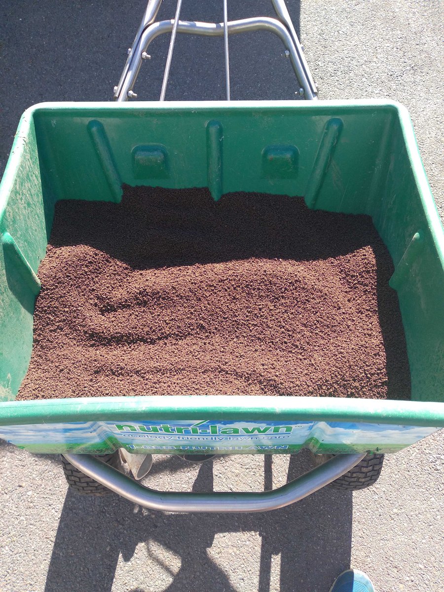Granulated Organic Compost | Nutri-Lawn